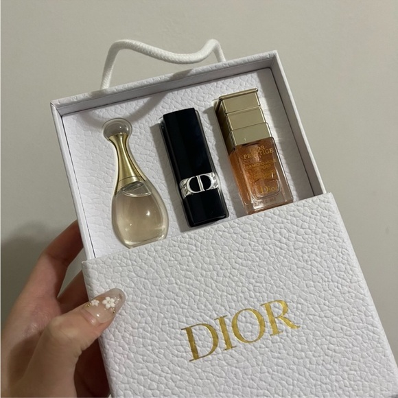Dior | Makeup | Dior Set | Poshmark
